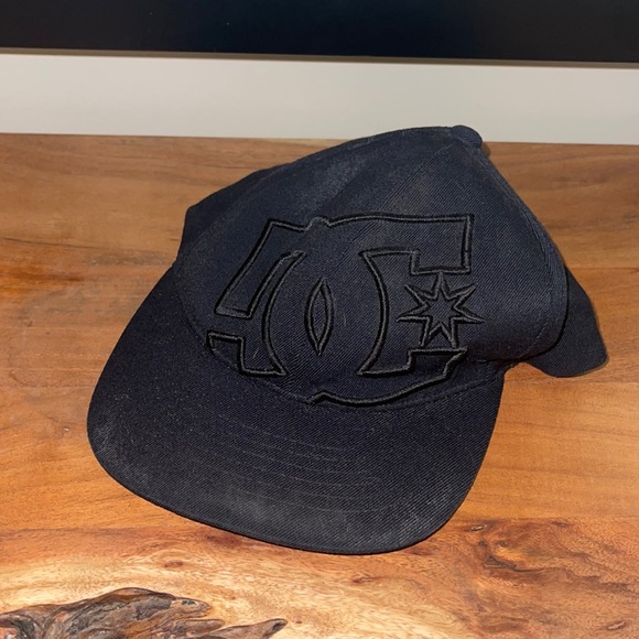 DC | Accessories | Dc Skateboarding Flex Fit Hat | Poshmark